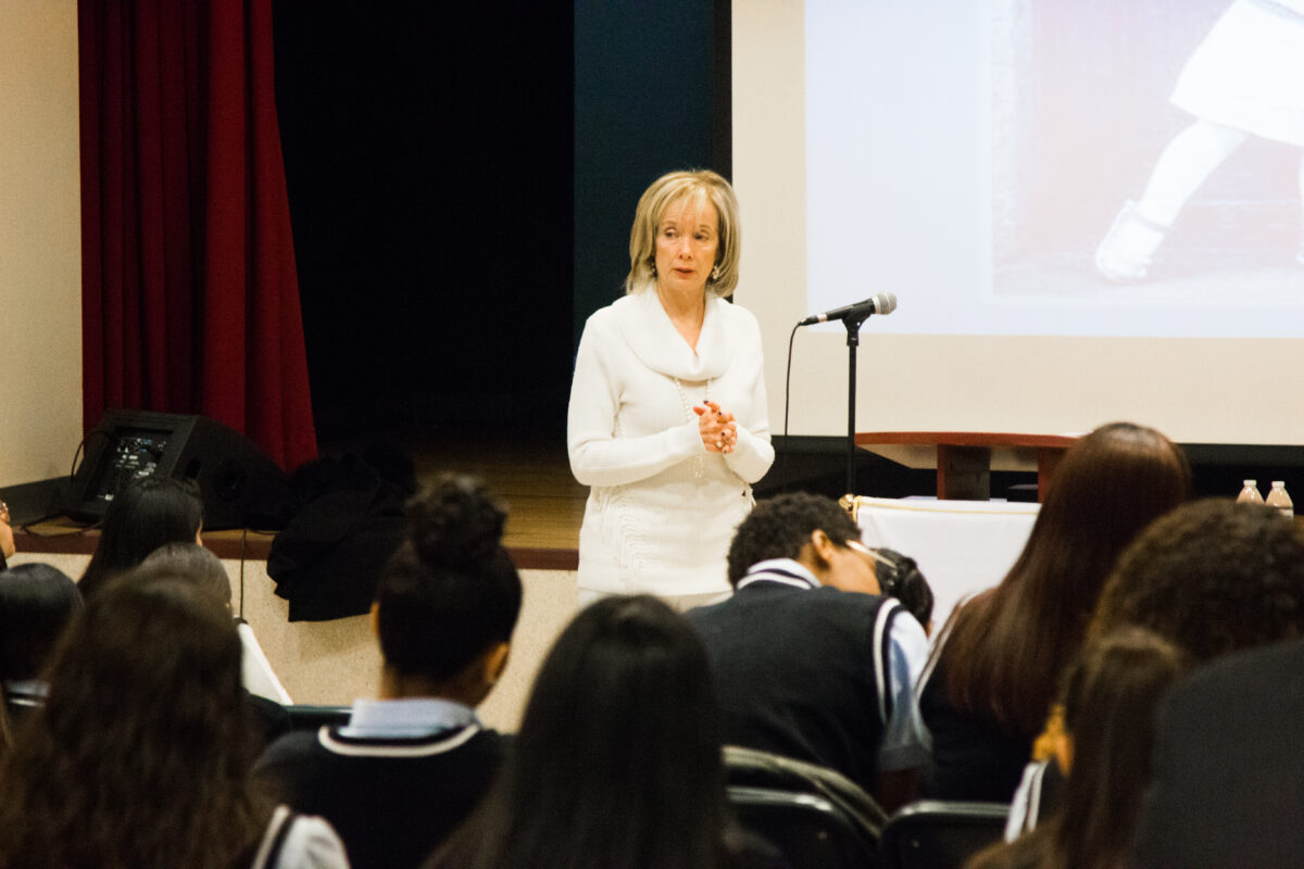 Judy Spires Encourages Esperanza Academy's Women #SpeakerSeries - Esperanza